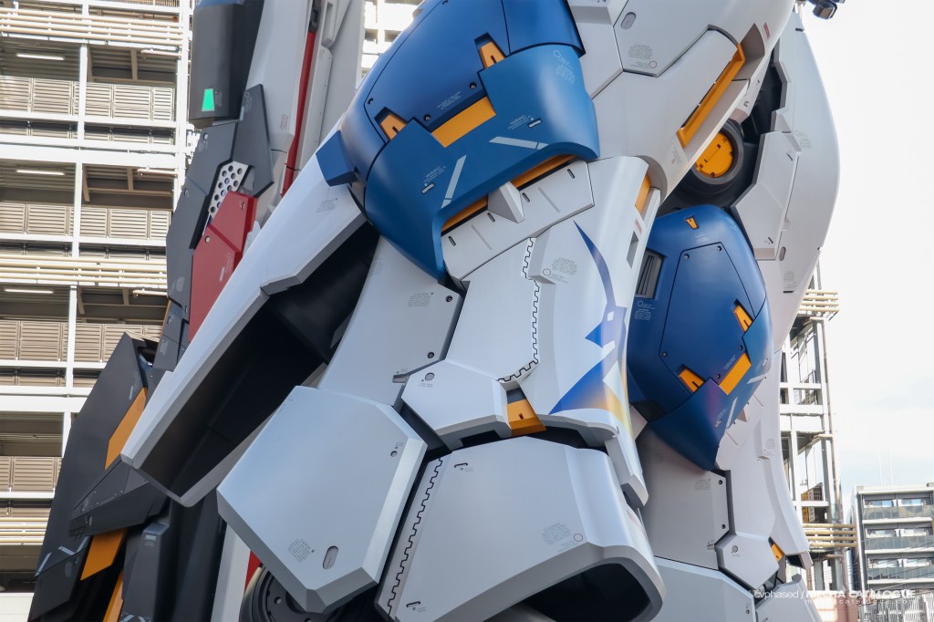 That’s One Colossal Fin Funnel: GUNDAM SIDE-F, RX-93ff Nu Gundam ...