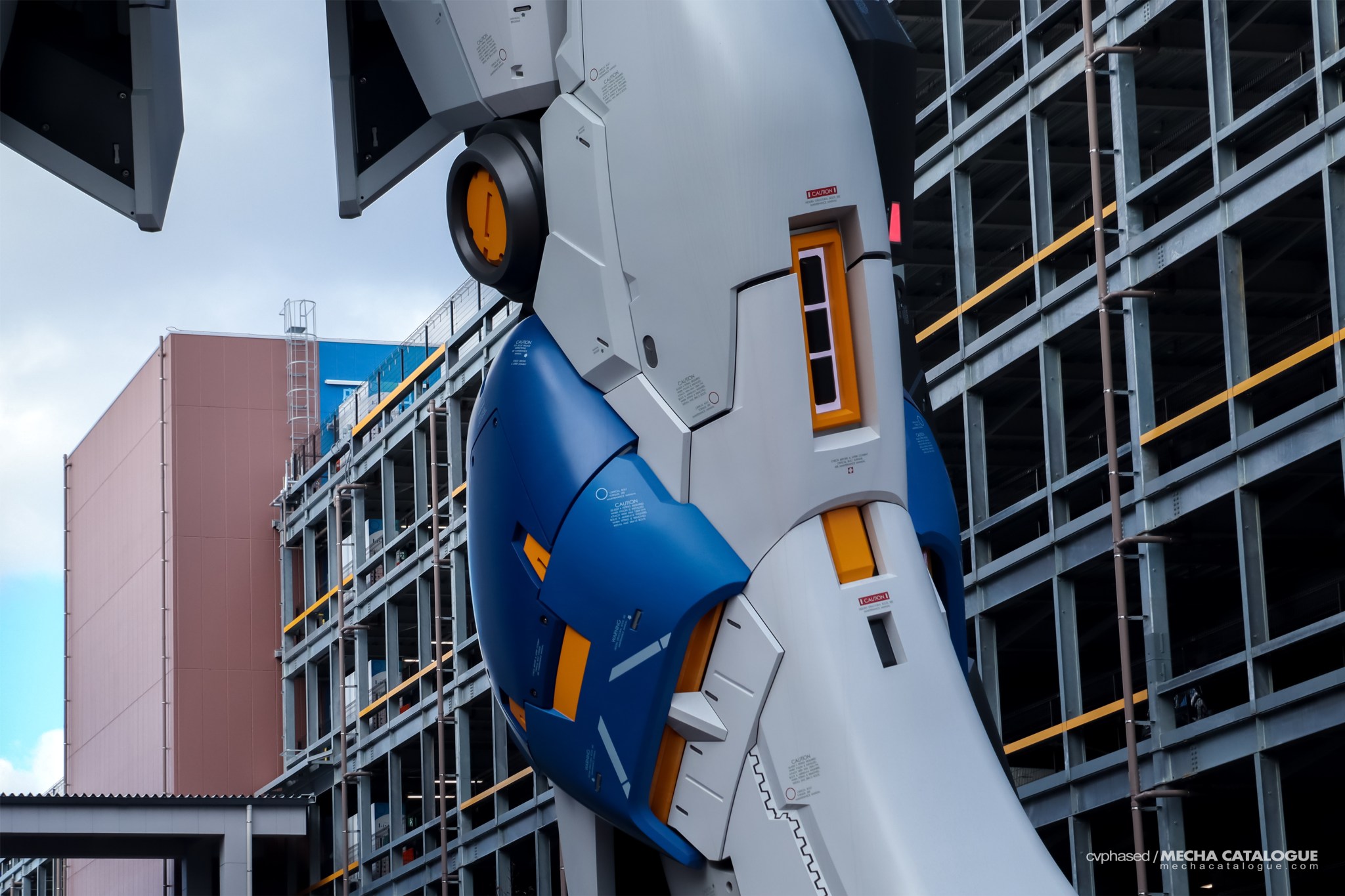 That’s One Colossal Fin Funnel: GUNDAM SIDE-F, RX-93ff Nu Gundam ...