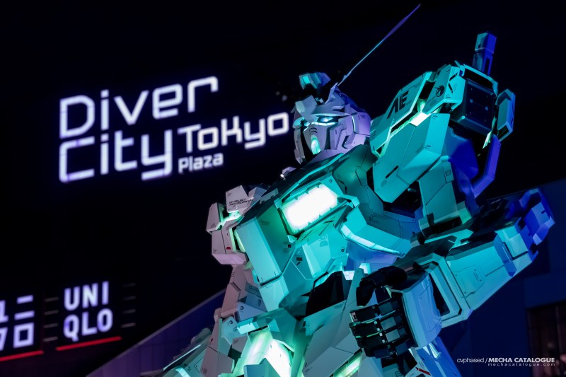 Of Course, Night Shots: THE GUNDAM BASE Tokyo, RX-0 Unicorn Gundam ...